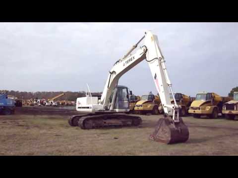 Terex 225 Excavator in Action - YouTube