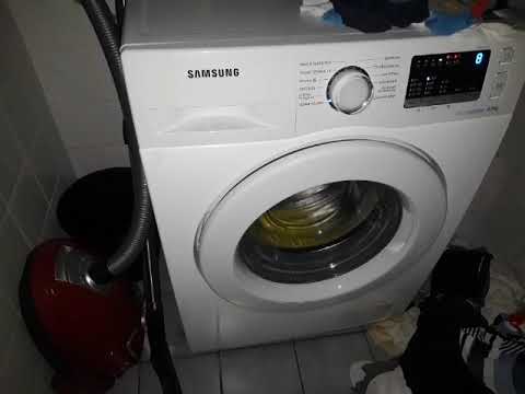 Samsung WW60J4060LW goes on a walk - YouTube