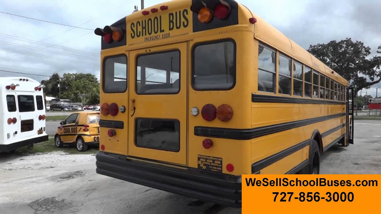 2002 International CE200 (1721) - YouTube