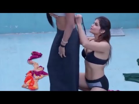 The INSANE/SHOCKYING story of Hot Lesbian video|| judai judai dehk ka ...