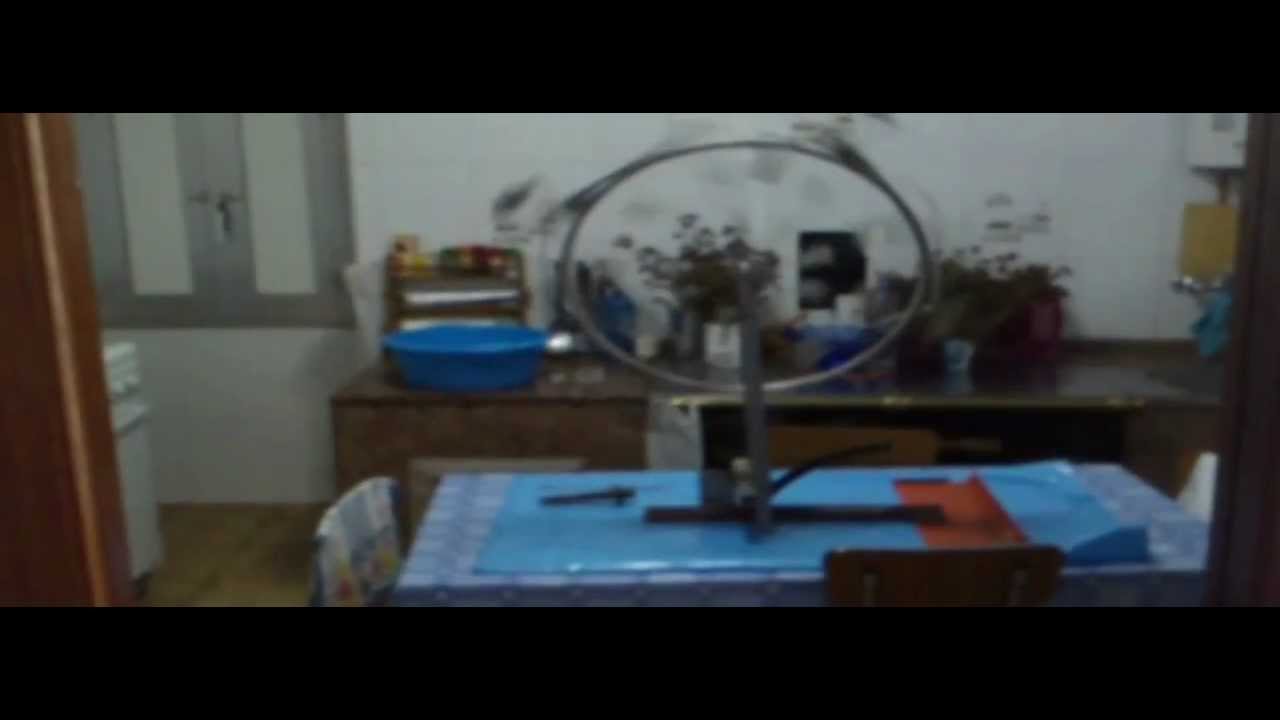 Gravitational engine gravity motor rueda gravitatoria 1 - YouTube