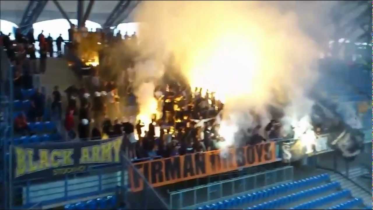 Amazing Pyroshow Firman Boys (Lech Poznan vs AIK Solna 1:0 - Europa ...