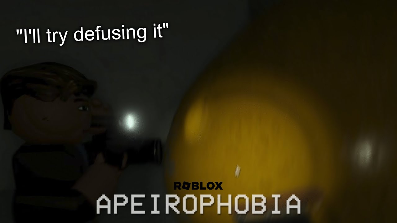 Defusing a Nuclear Bomb in Roblox Apeirophobia - YouTube