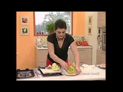Kavun Sepetinde Meyve Şöleni - Yemek Zevki