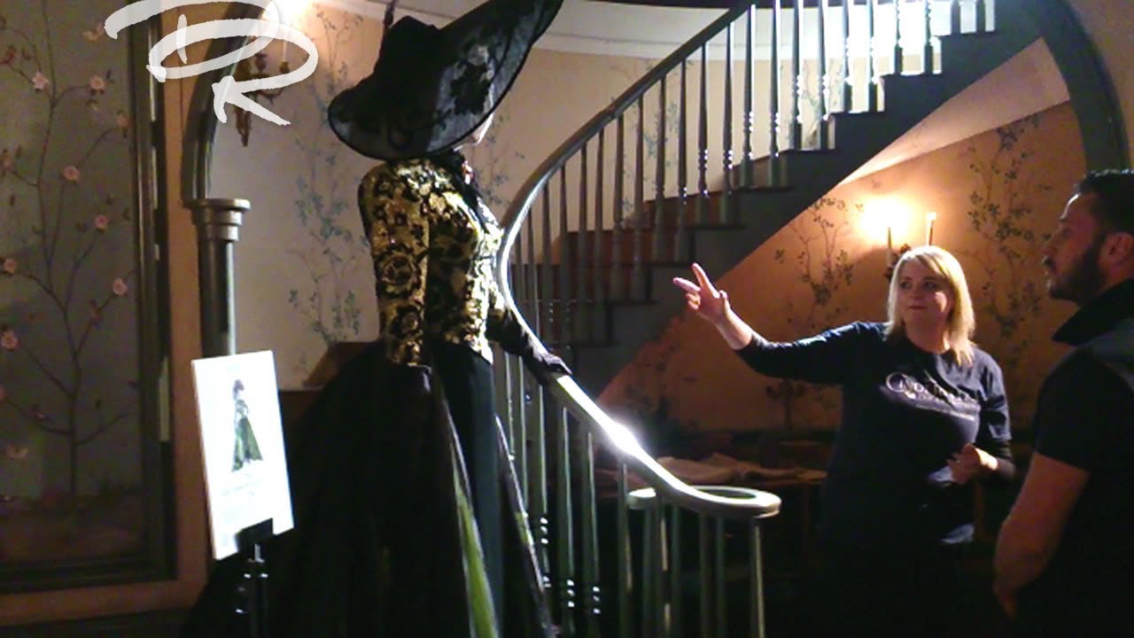 Cinderella 2015 Props and Costumes Tour - YouTube