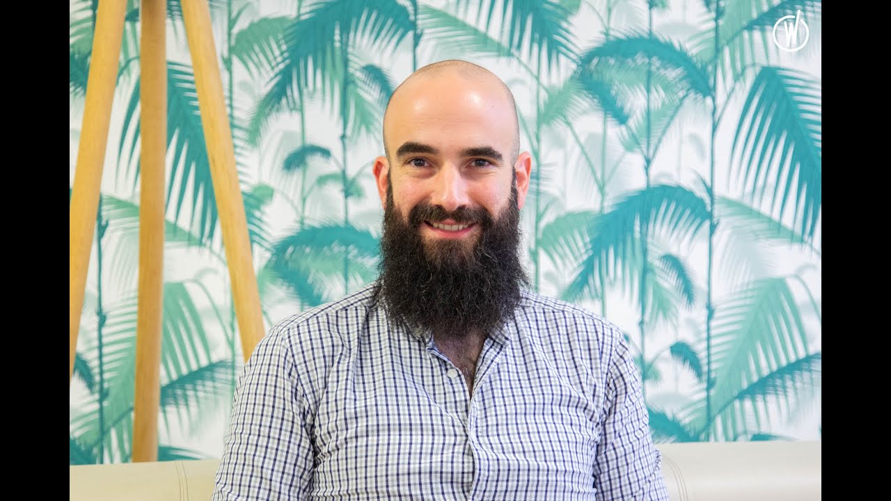 Découvrez Uni-médias avec Alain, Responsable Insight Data - YouTube