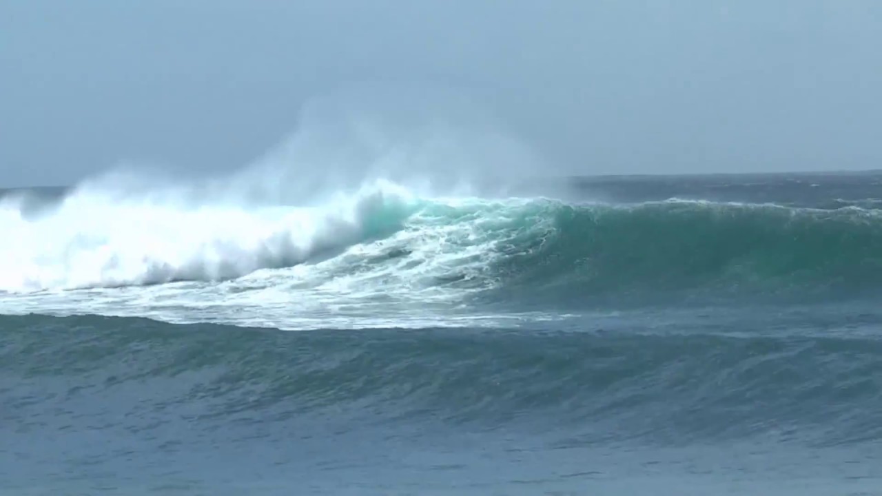 27/2/16 Byron surf - YouTube