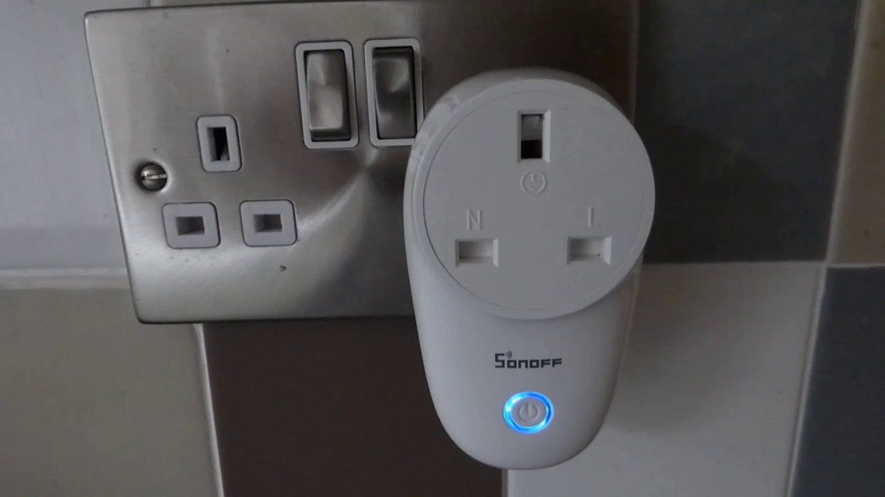 The smart 3 pin plug. A great useful device. - YouTube