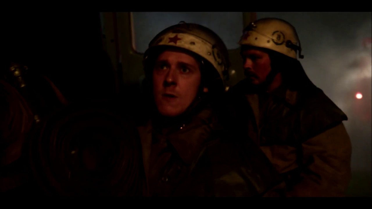 Chernobyl (2019) Firefighters arrive at the plant - YouTube