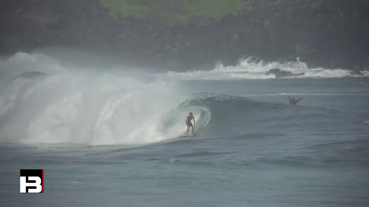 Thanksgiving Swell Hawaii Surfing SONY 4K - YouTube