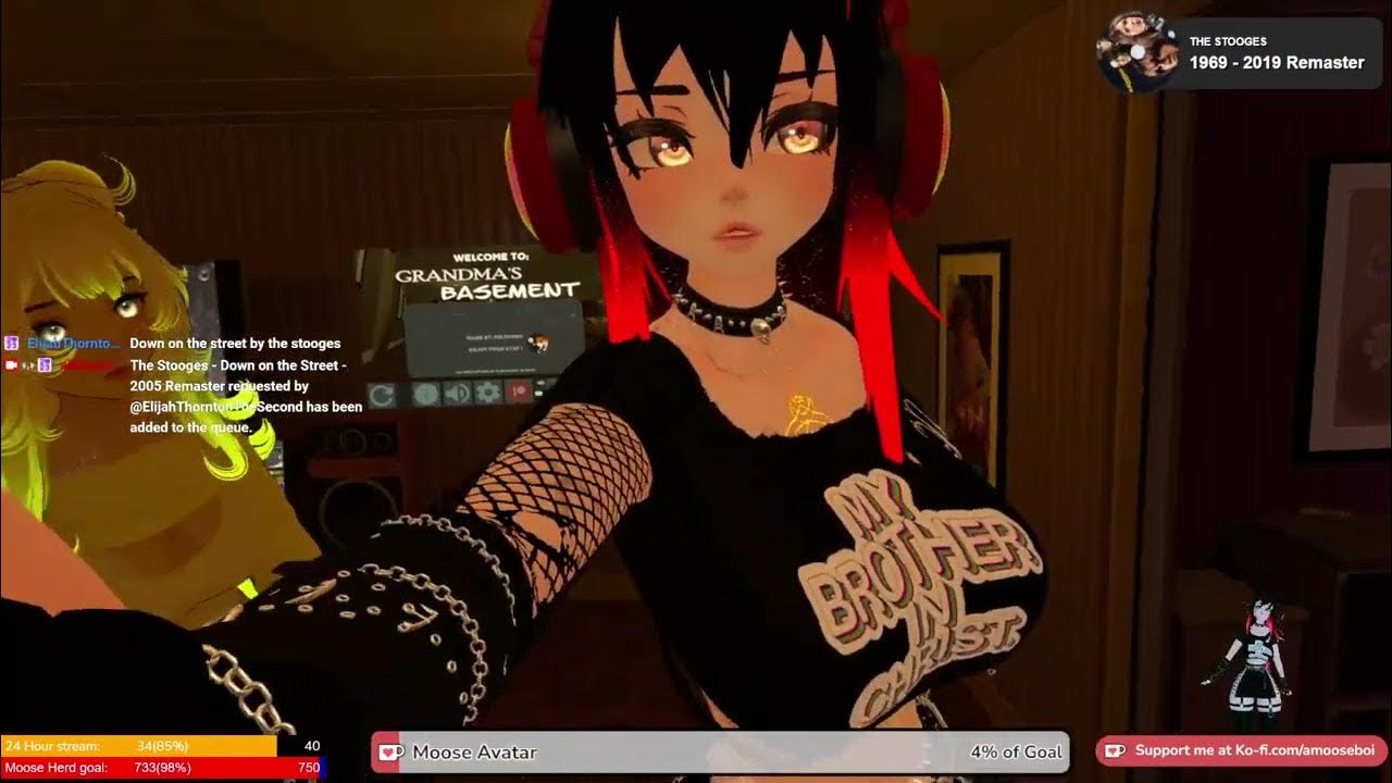 Average interaction between gremlins! (ft. Taharee) - YouTube