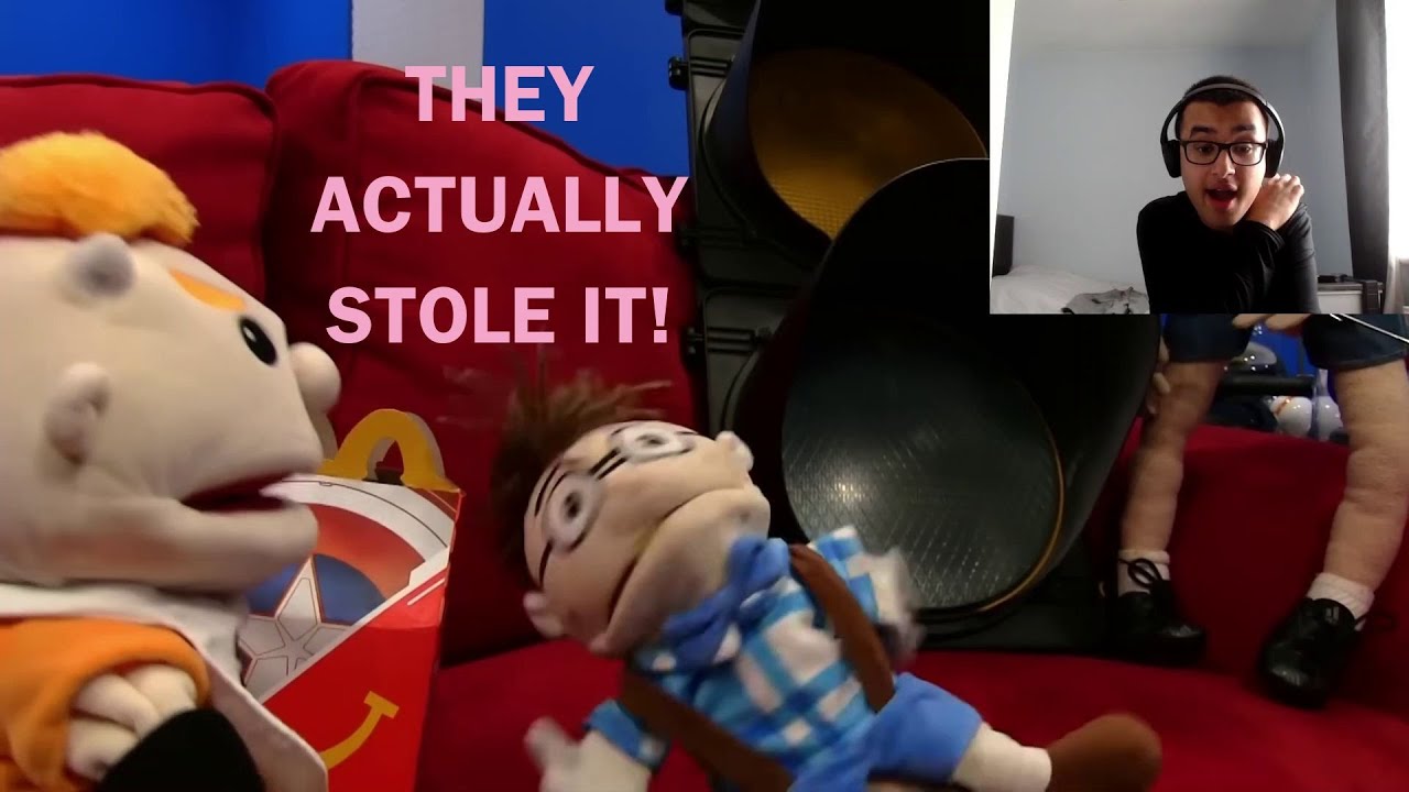 JEFFY & JUNIOR STEAL A TRAFFIC LIGHT! | SML Movie: Jeffy's Traffic ...