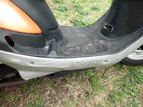 Tank Scooter Urban 50cc - YouTube