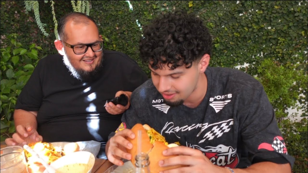 PROBANDO LOS MEJORES PANES CON GALLINA DE EL SALVADOR🇸🇻!! Ft ...