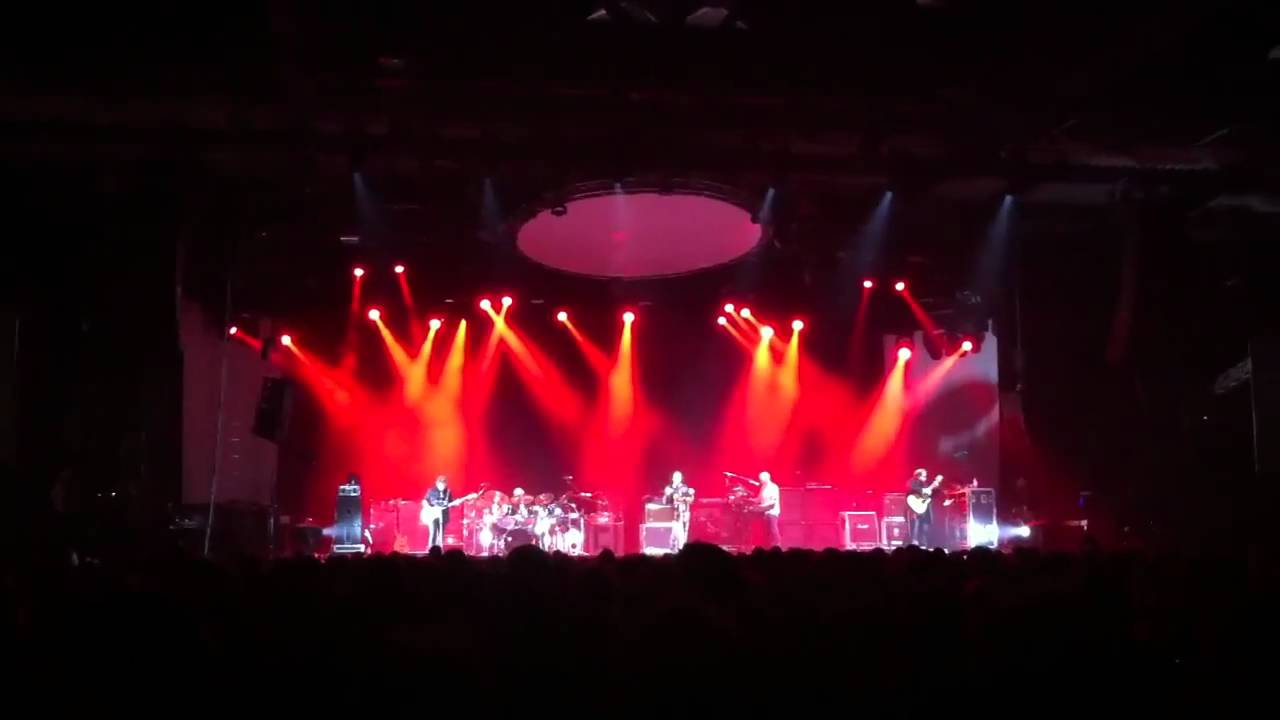 Marillion - Easter Live HD - YouTube