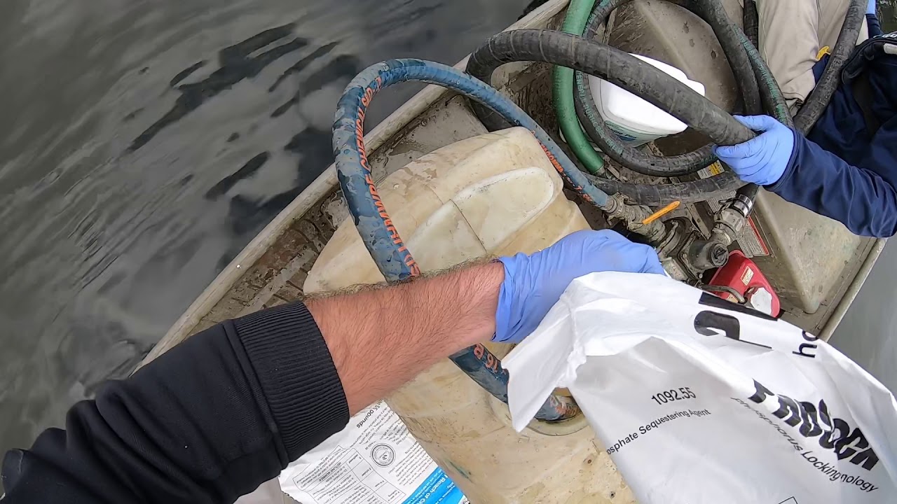 Phoslock application - YouTube