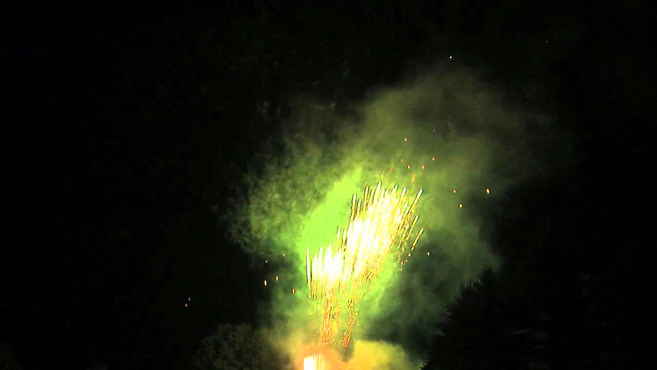 FANTASY FIREWORKS ONE HECK OF A FIREWORK - YouTube