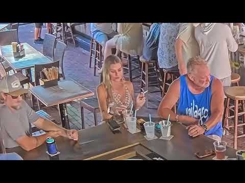 Candid Smoking Women 