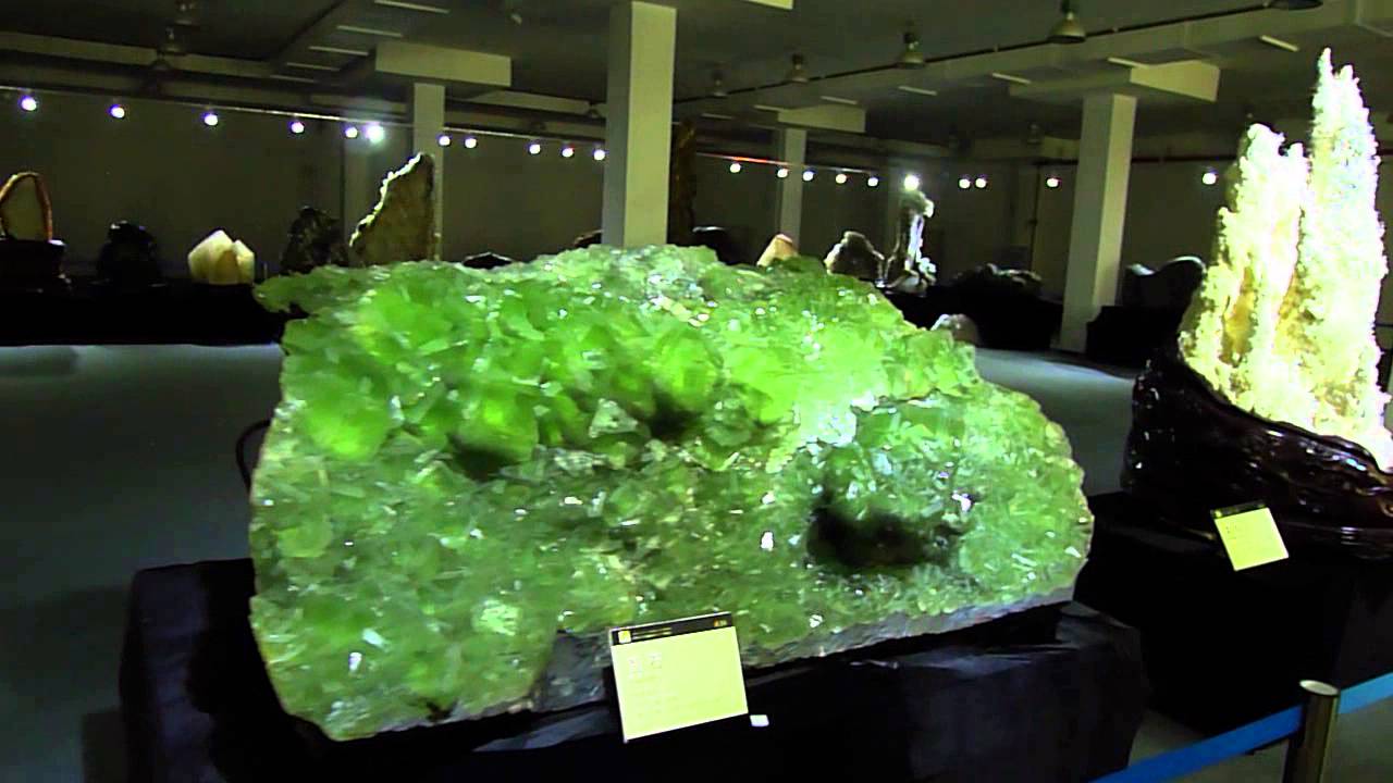THE CHINESE CRYSTAL MUSEUM IN CHANGSHA CHINA 16-20 MAY 2013 - YouTube