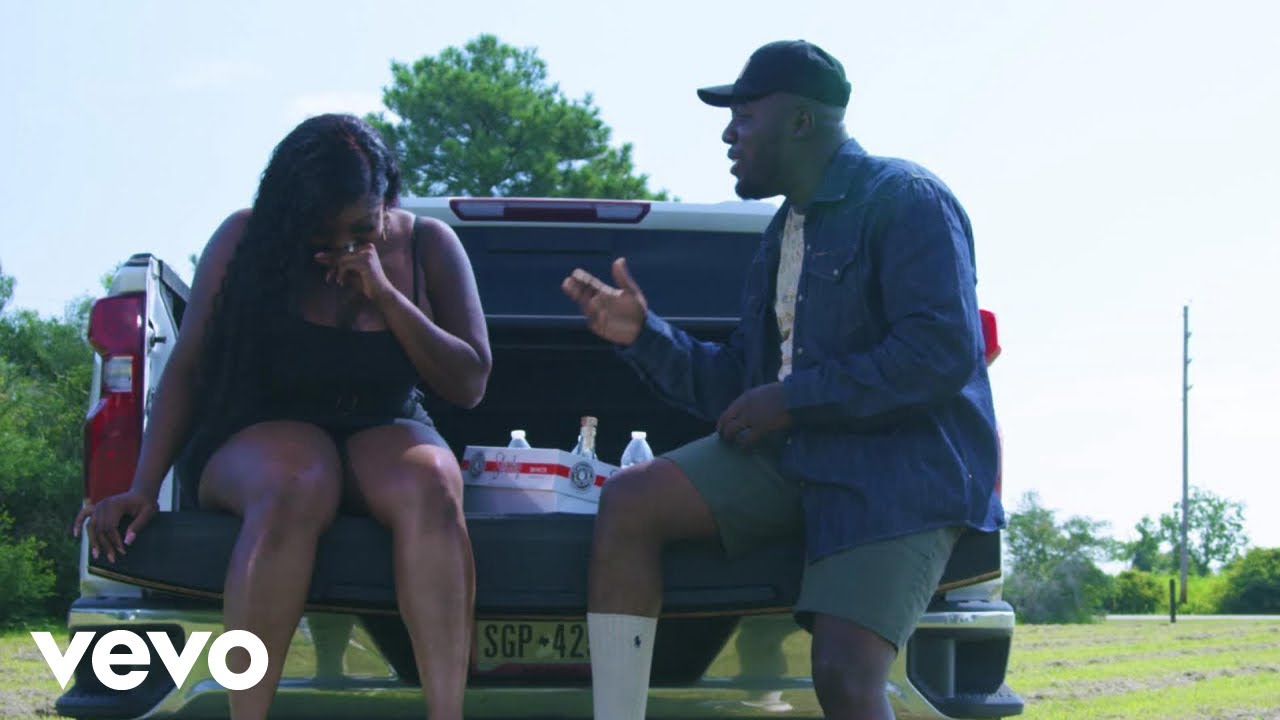 Diamond Dee - Ife Oloyin (Official Music Video) - YouTube