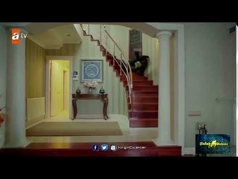 Merdivenden Dusme Sahnesi