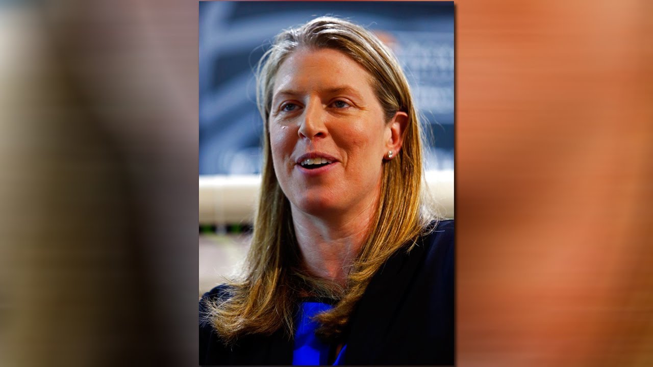 Katie Smith inducted into Women's Basketball Hall of Fame - YouTube