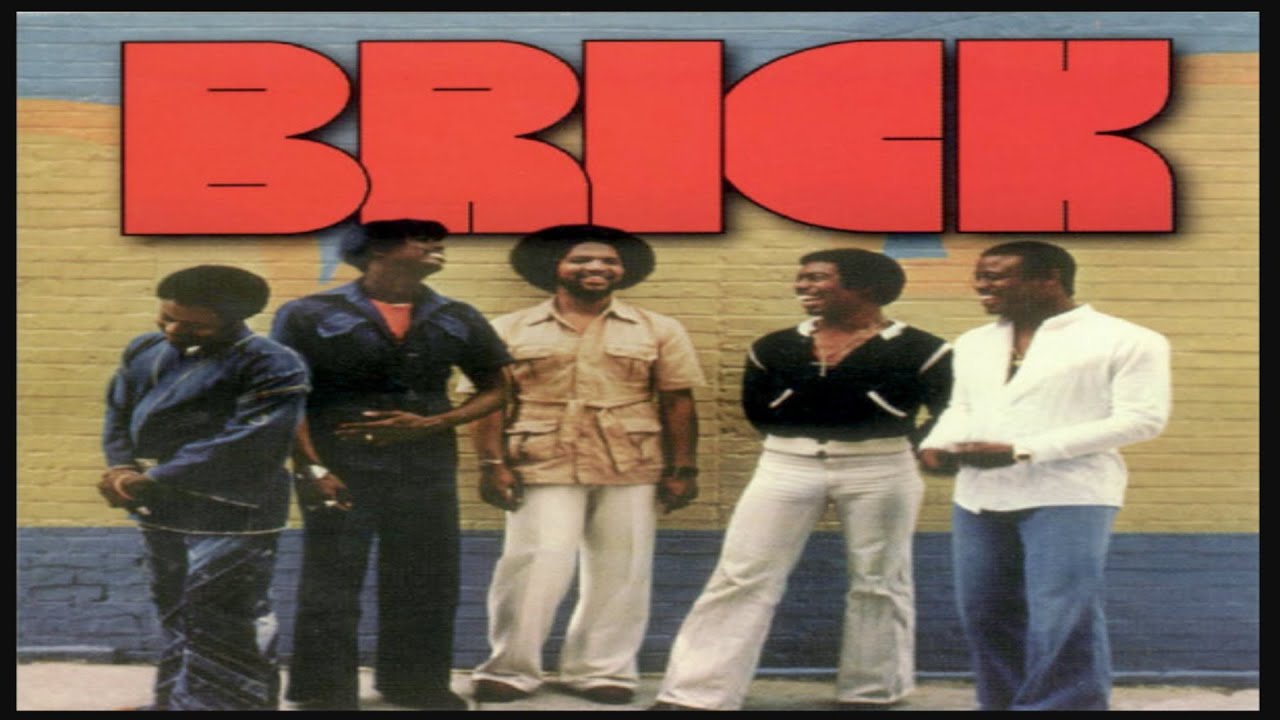 Brick | Dusic - YouTube