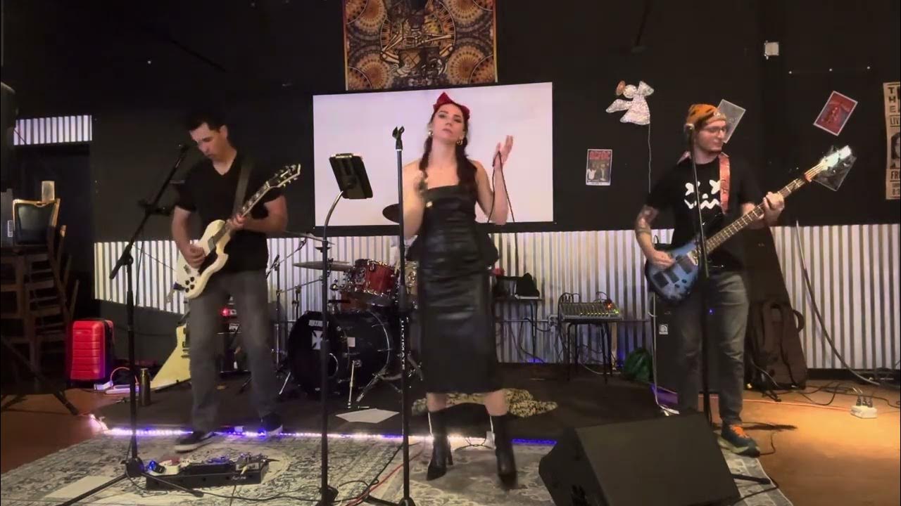 Sex On Fire Cover By Two Guns To Thirty Youtube
