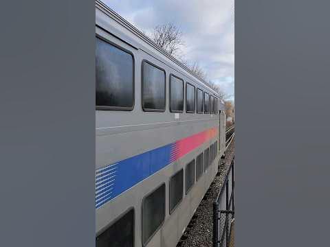 NJT Mutilevel I Cab Car #7045 Leads RVL Train #5170 out of Union #shorts #fyp - YouTube