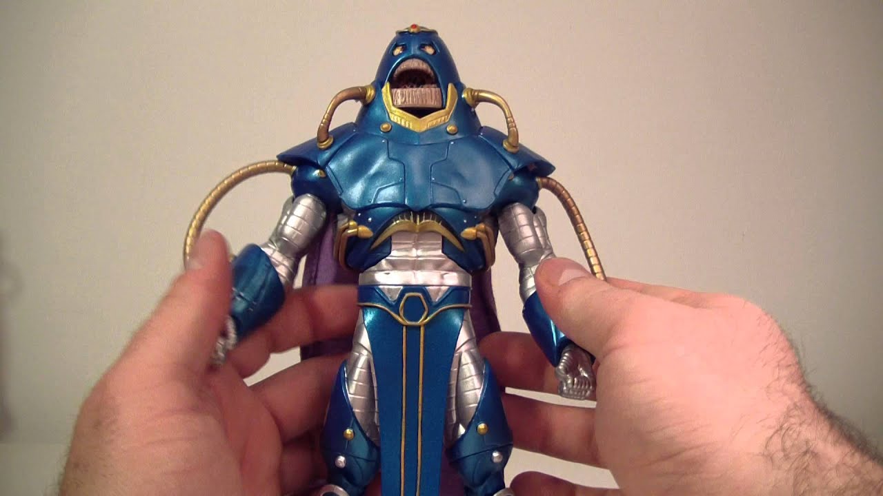 DCUC Wave 17 CNC Anti-Monitor Figure Review - YouTube