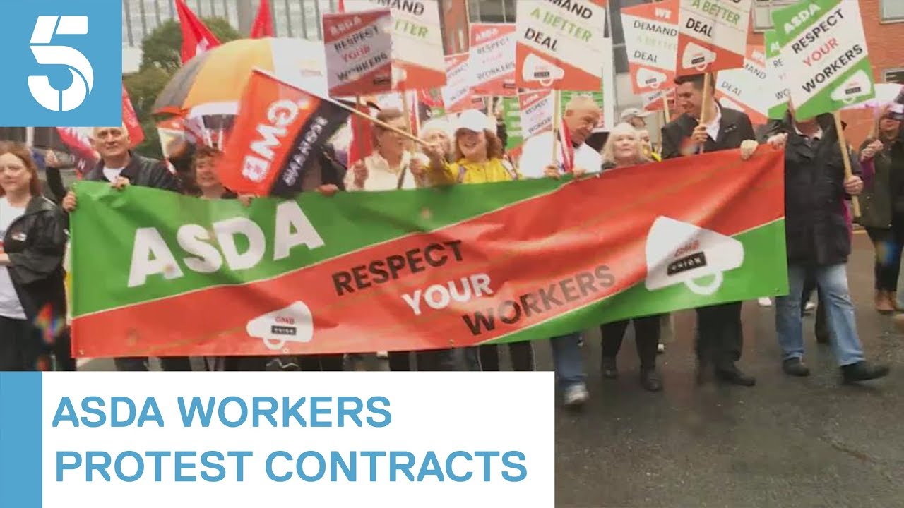 Asda workers protest over new contracts | 5 News - YouTube