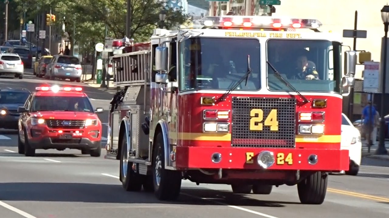 PFD Engine 24 & ES 3 Responding - YouTube