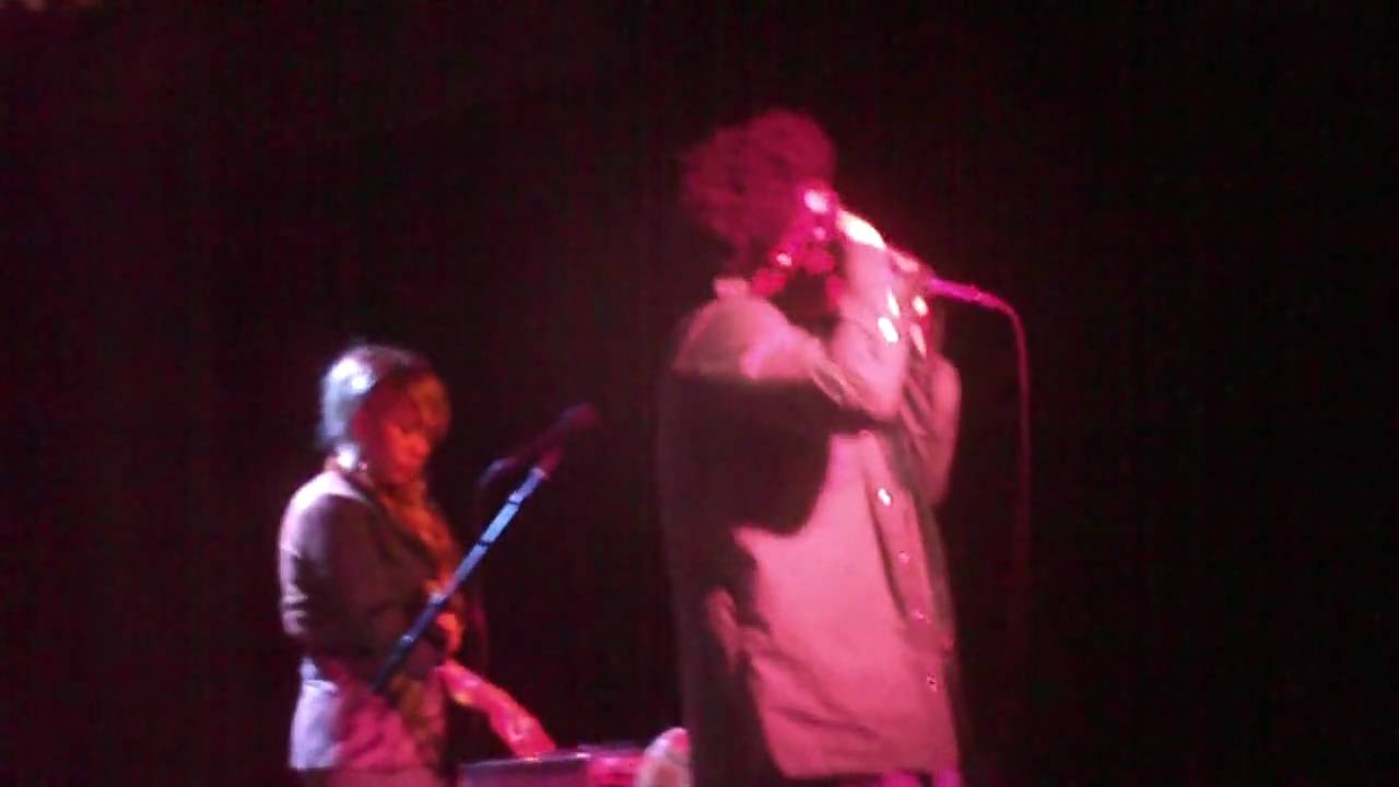 Johnny Voltik rocking "Do You?" at Littlefield, October 9, 2009 - YouTube