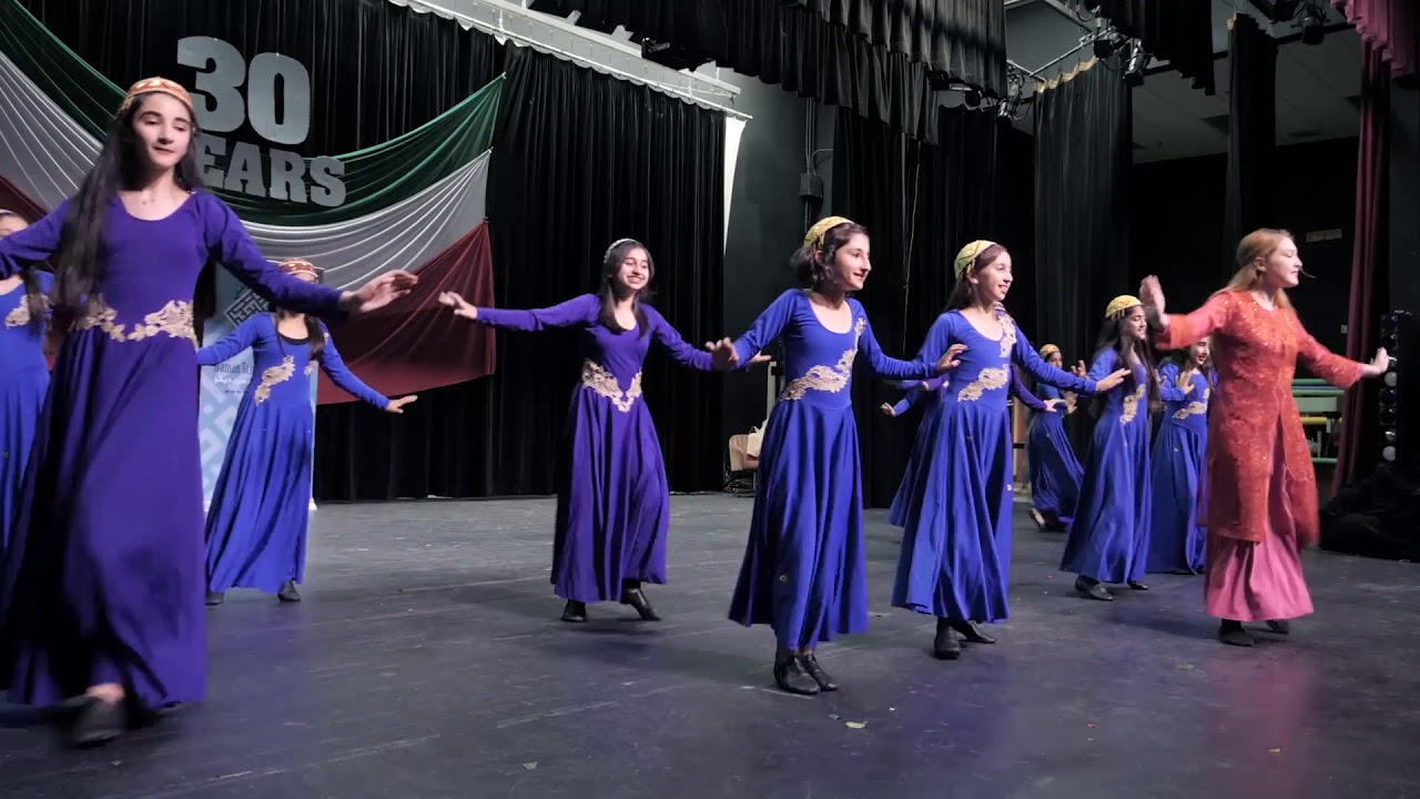 Persian DANCE AZARI Sodan Galin, ISSD Nowruz 2018 - YouTube
