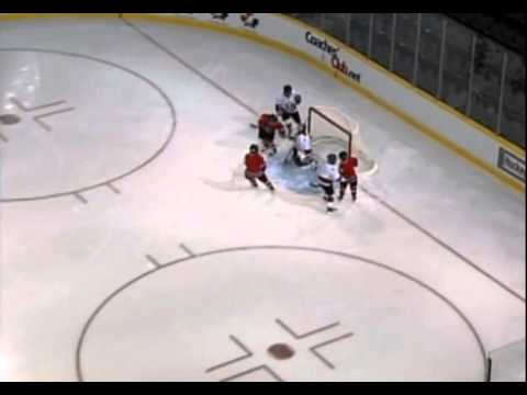 Attack Triangle Hockey - YouTube