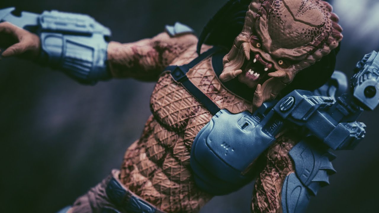 Lanard Toys Wal-Mart Exclussive Predator Super Hunter 12 inch Figure ...