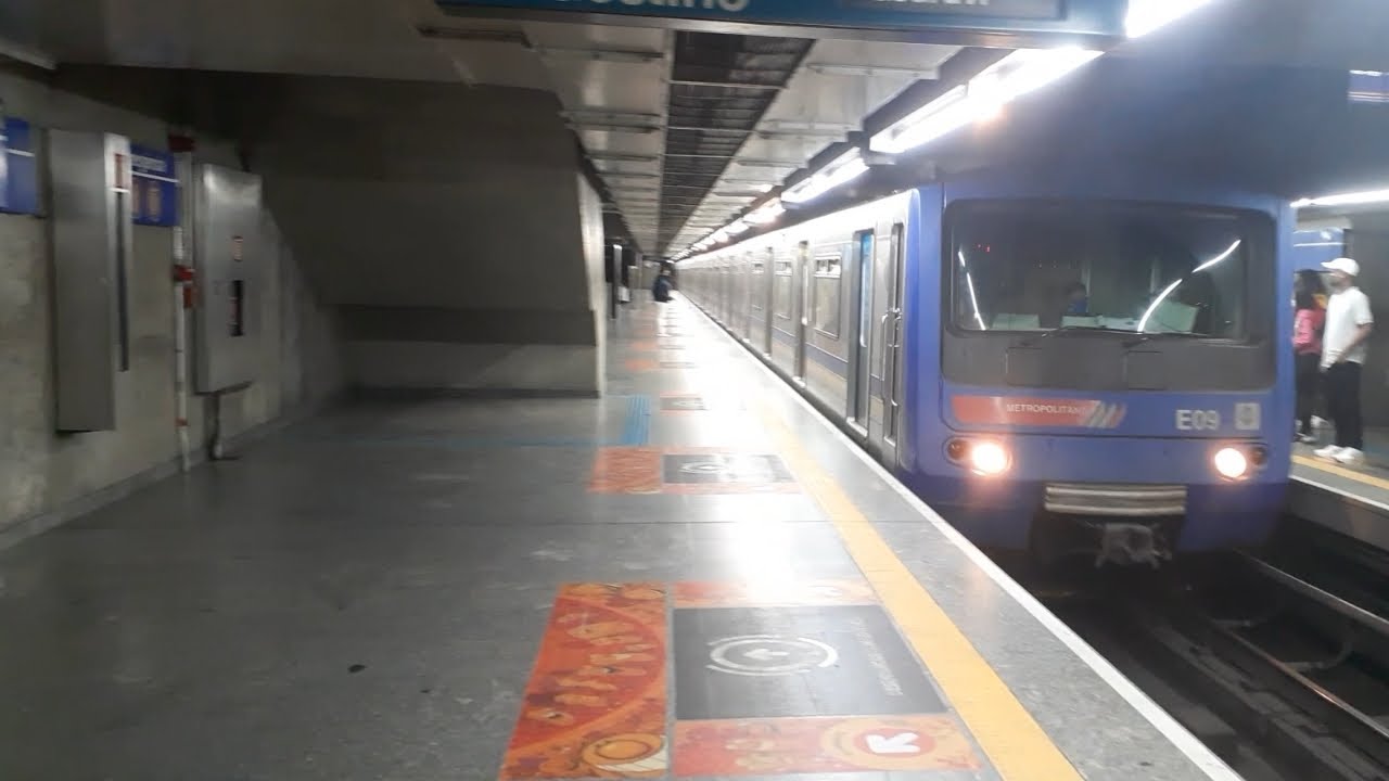 Metrô SP | trem frota E (E09) chegando na Estação Luz da Linha 1-Azul ...