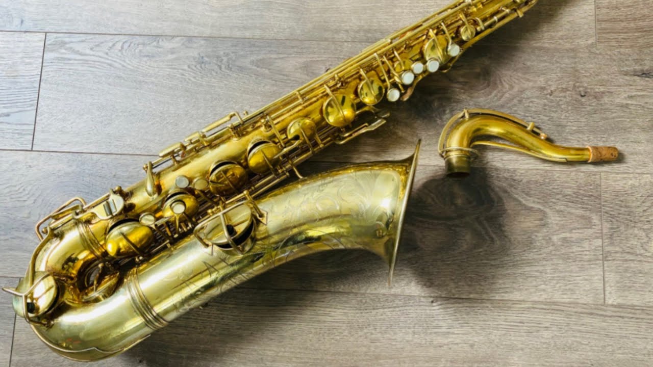 Smooth RnB Tenor Saxophone Backing Track Jam in F# Minor ...