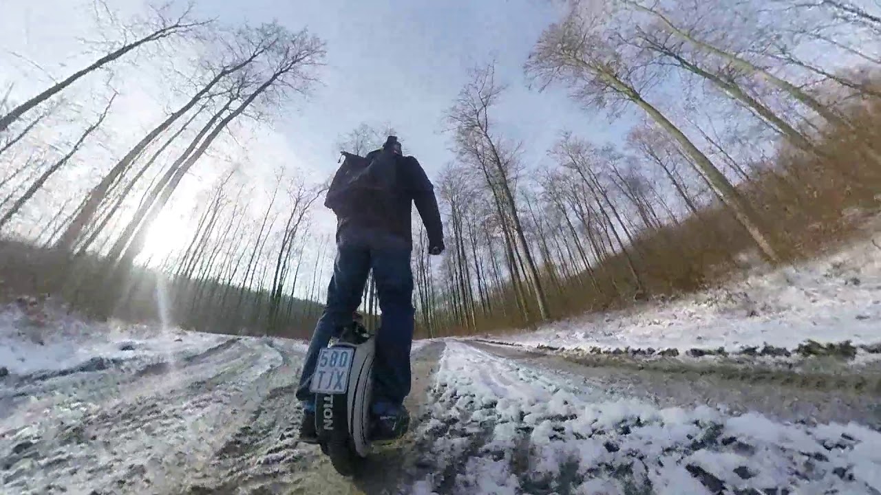 Winter ride with my INMOTION V8 - YouTube