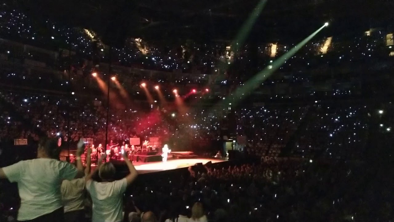 Gold (Tony Hadley and YV Choir) Full Young Voices 2019 at The 02 Arena ...