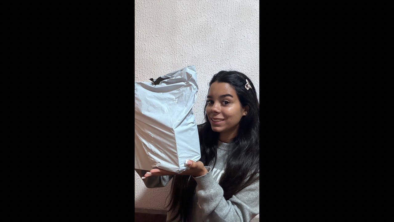 Abriendo un paquete sorpresa junto a @Alice y jess - YouTube
