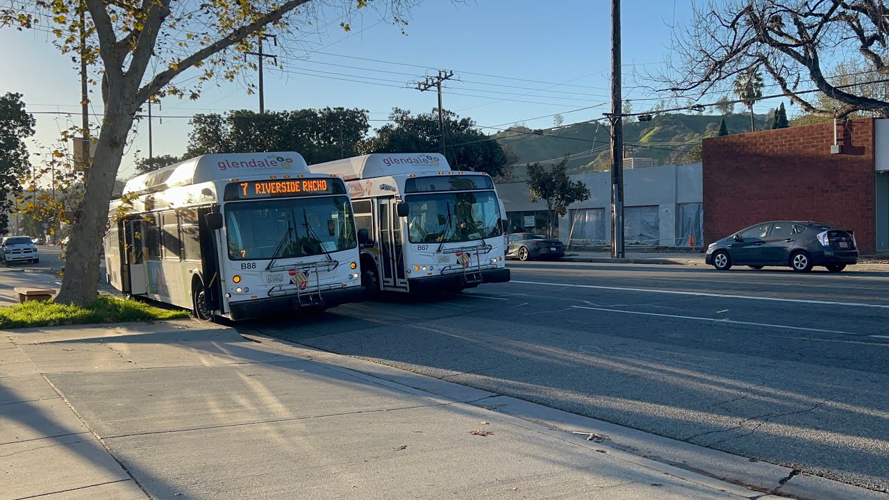 Glendale Beeline 2009 New Flyer C35LFR B67 - YouTube