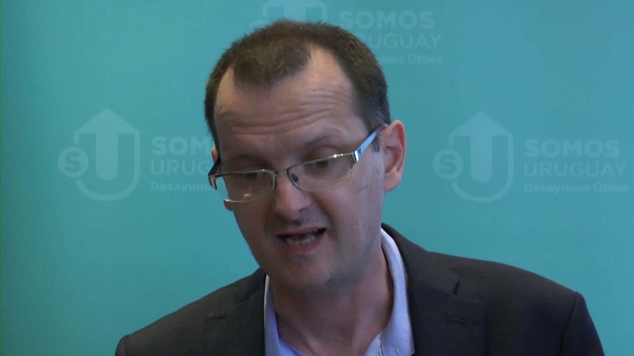 Guillermo Moncecchi - YouTube