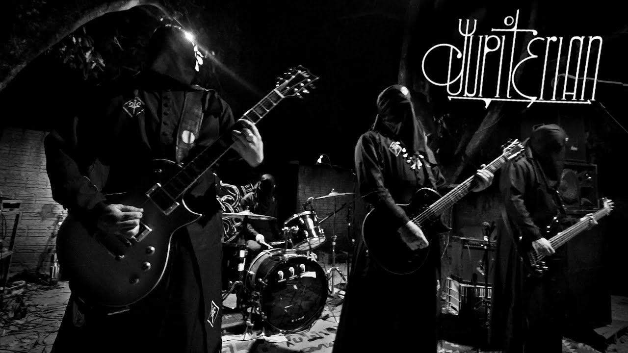 JUPITERIAN - Unearthly Glow [Ao Vivo na Pé de Macaco S/A] - YouTube