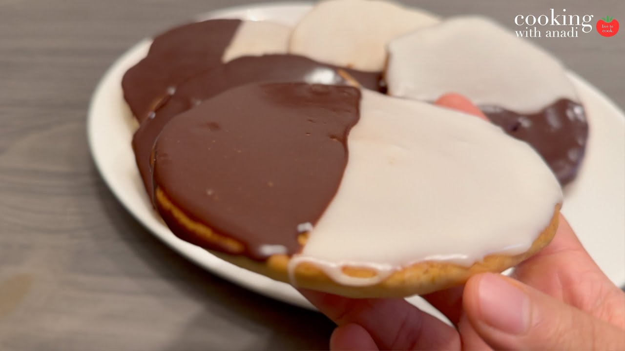 HUGE New York Black & White Cookies - For Big Cookie Cravings! - YouTube