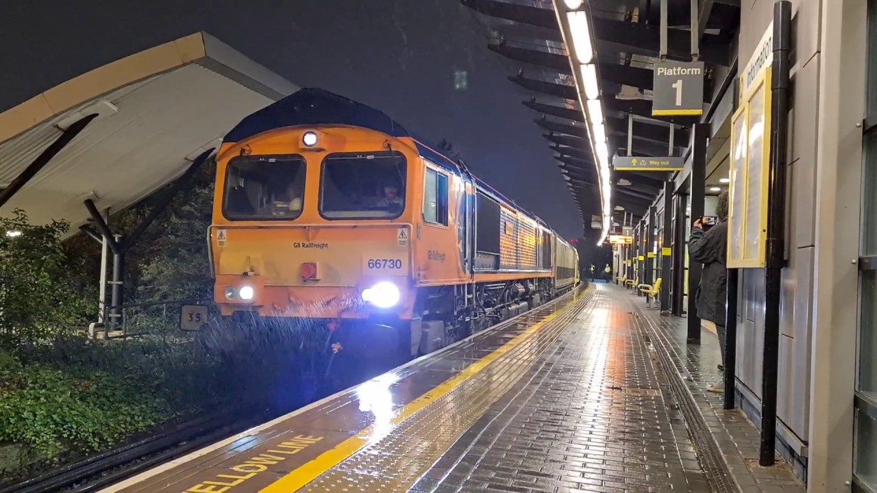 66730 Delivering Brand New Merseyrail Unit 777005 & 777009 at Sandhills ...