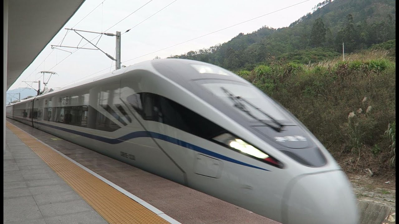 CRH1E, China High Speed sleeper train 臥鋪動車組 (D2347廈門北至深圳北, Xiamen to ...