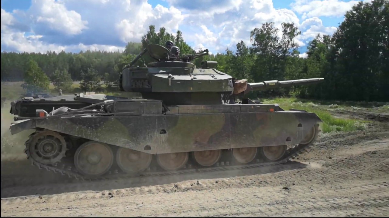 Battle tank / Strv 104 Centurion - English subtitles. - YouTube