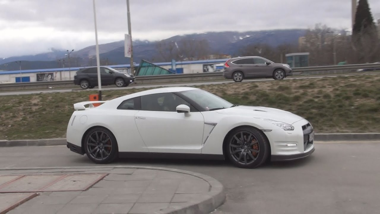 Nissan GT-R on the Street - YouTube