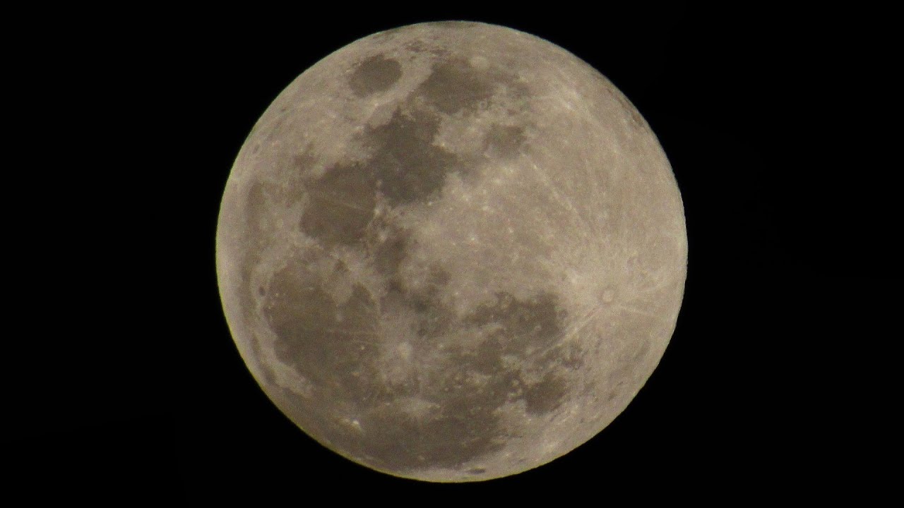 FULL MOON WITH 200X ZOOM - YouTube